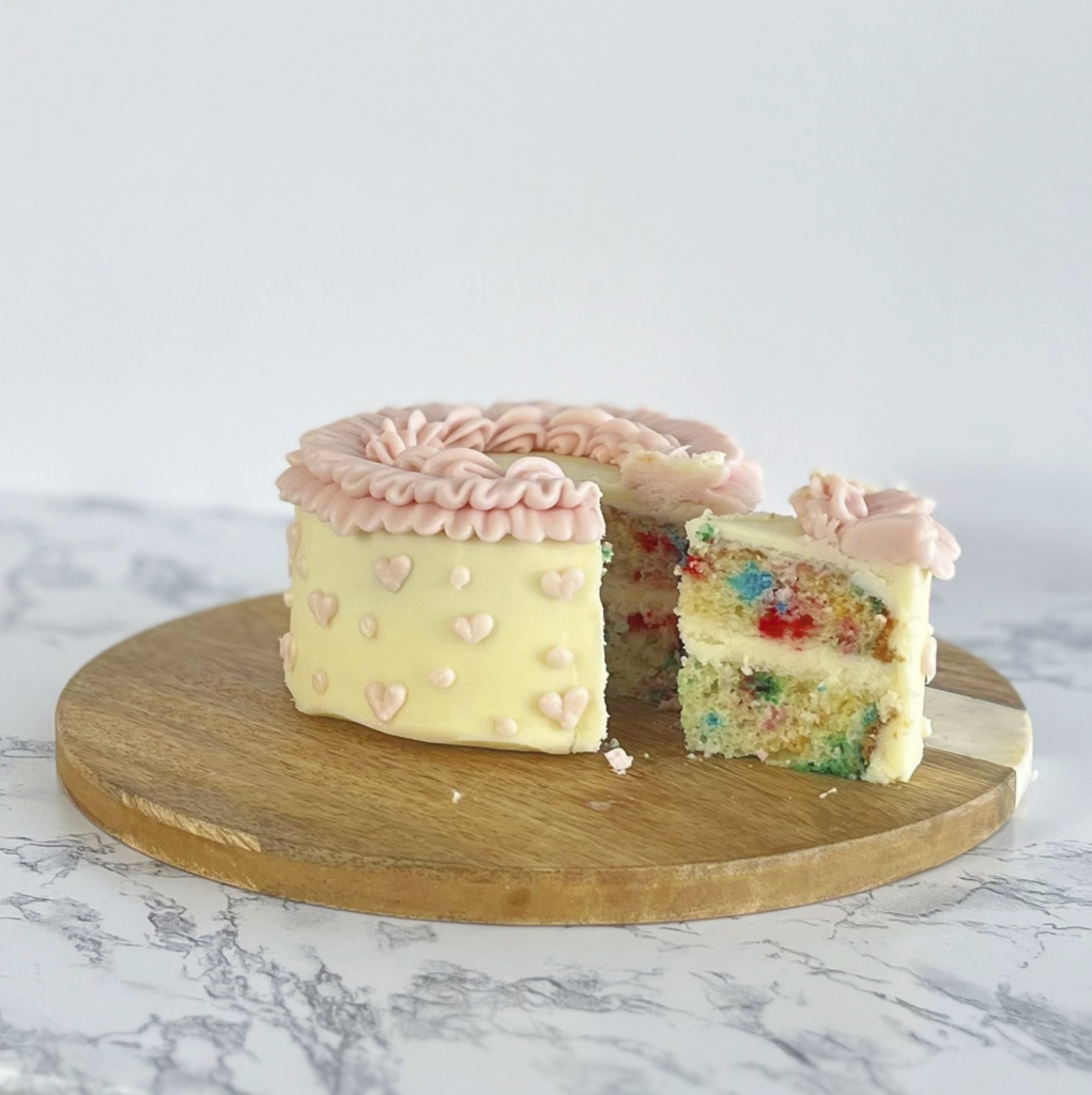 Boise Cakes: Country Homestead Bakery | Boise Cake Smash Photographer ...